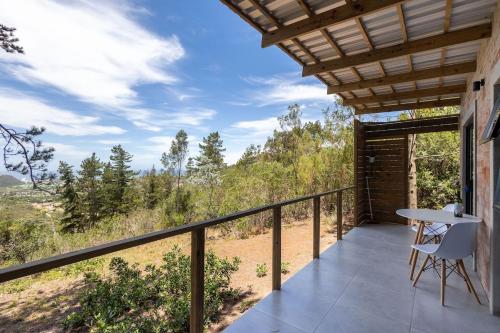 Pine Forest Retreat Cabin - Plettenberg Bay