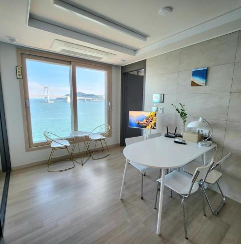 #Busan #Gwangalli #Cozystay #Gwanganbridge #Sunrise #Oceanview - Busan