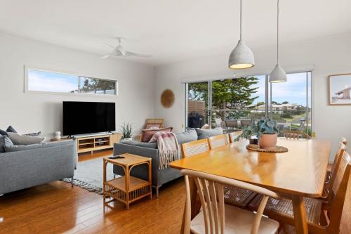 Salty Breeze - Central Family Getaway By The Sea - Port Elliot