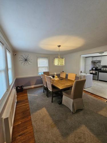 "The Neat Suite" Pristine & Cozy Rooms In Boston - Dedham, MA