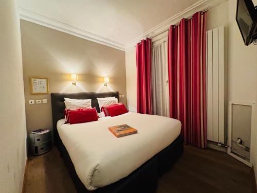 Hôtel L'Amiral - Paris, France - Updated 2026: Hotel prices and reviews ...