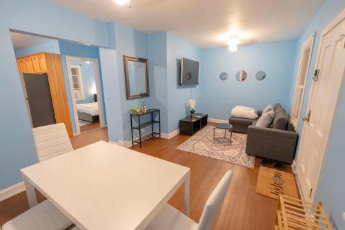 Cozy 1-bedroom House In Tranquil Skokie With Free Parking - Oak Park, IL
