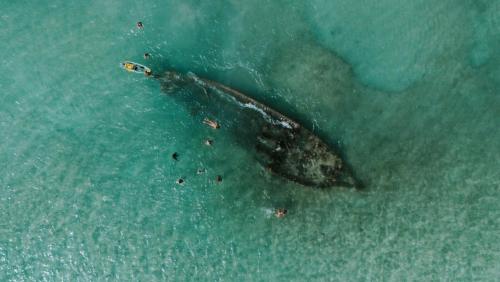 Darocotan Shipwreck Camping - El Nido