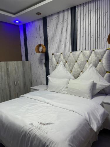 M & J Executive Suites - Johannesburg
