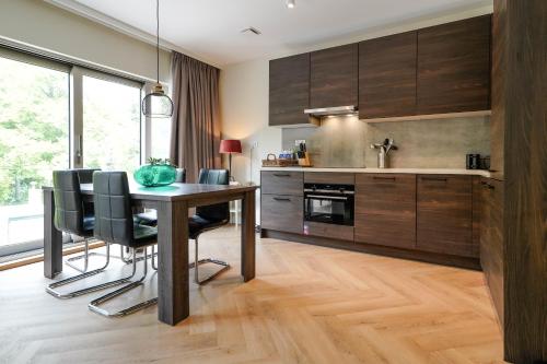 Park Central Executive 102 - The Hague