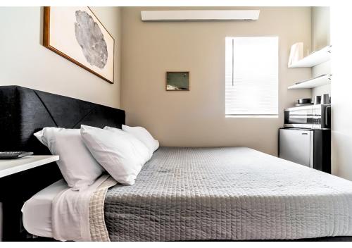 Cozy Micro Suite Unit 11 Sleeps 2 Minutes To Downtown - Tacoma, WA