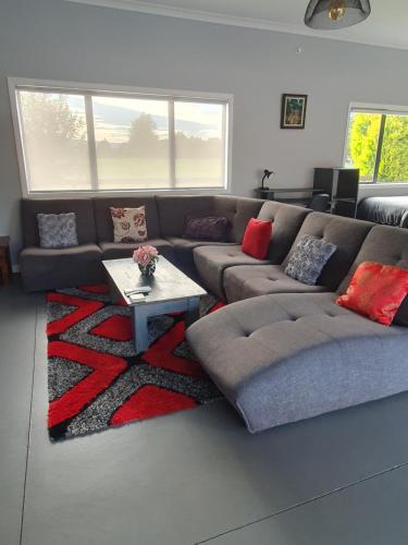 The Red Shed - Matamata