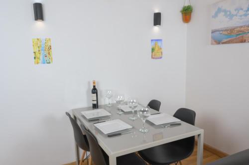 Stylish 1 Bedroom Duplex Apartment In Valletta City Centre With Parquet - Valletta