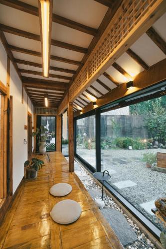 Bow Hanok House - Gangneung-si
