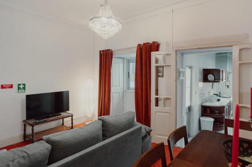 Alegria Four - Bedroom House - Porto