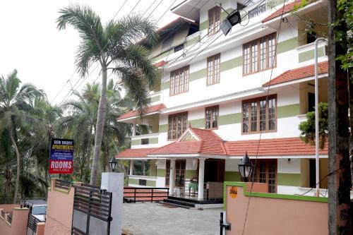 Dew Drops Inn Kovalam - Kovalam