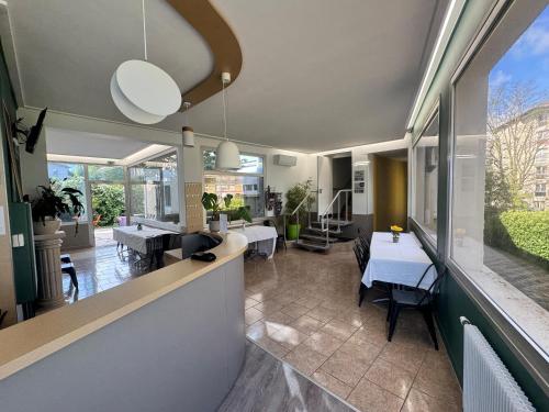 Hotel Au Val De Saone Parking Gratuit - Rillieux-la-Pape