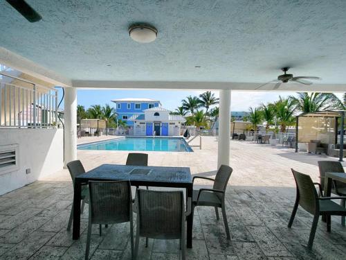 Marina View Cottage At Key Largo - Key Largo