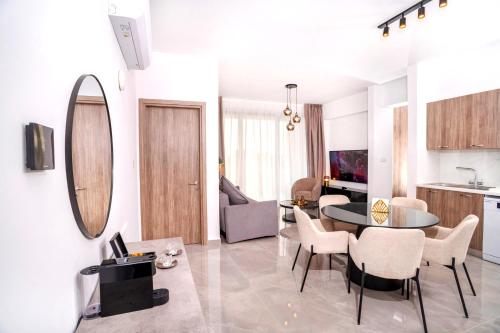 Celeste Suites - Limassol