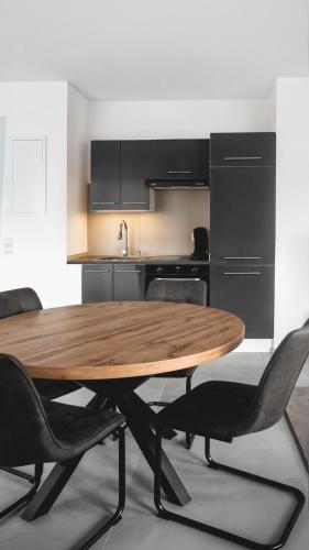 Moderne Apartments Saarbrucken Mit Parkplatz - Sarrebruck