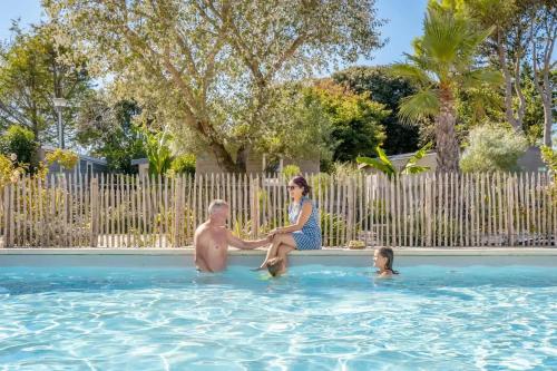 Camping A La Corniche - Maeva - Charente-Maritime