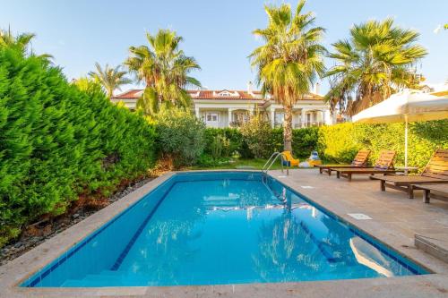 Beachfront Villa , Private Beach Starfısh 8 - Çalış Beach
