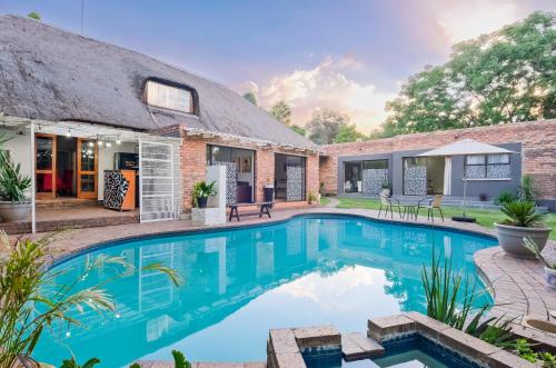 Urban Zulu House - Sandton