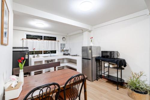 Near The Old Town Japanese Style 2 Bedrooms Cooking Allowed Best Choice For Travel Free Parking Near - Chiang Mai