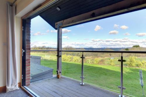 2 Bed In Cardiff Oc-91710 - Barry