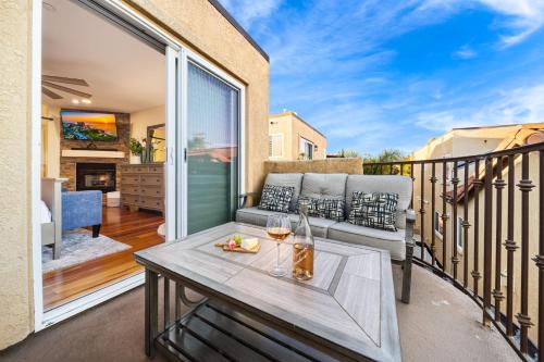 Steps To Sand - Pacific Beach 3br Townhome - San Diego, CA