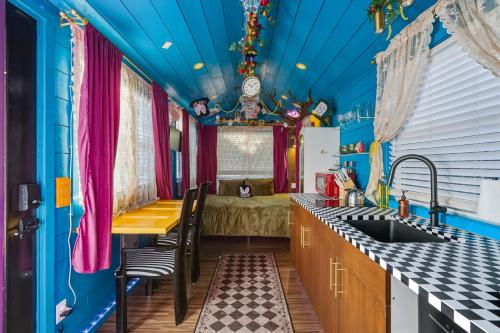 Stay Portland - Mississippi Micro-luxe - Mid-century Style - 波特蘭
