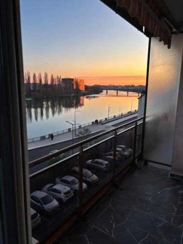 Appartement Entier Vu Sur La Saone En Plein Centre - Chalon-sur-Saône