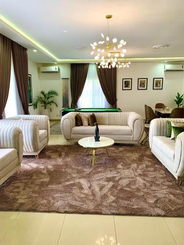 Chrisvirgy Apartments - Abuja