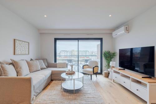 Serenity Suite I, By Home Match - Setúbal