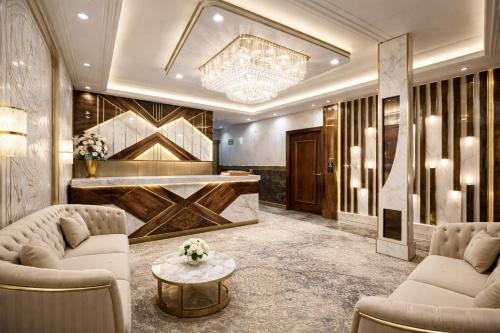 Hotel New Frontier, City Centre - Walk In Chandni Chowk & Old Delhi Station - New Delhi
