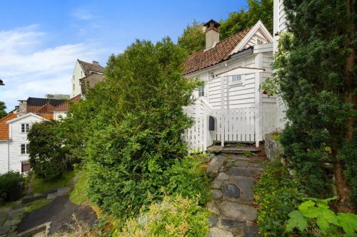 Historic Bergen House With Sunny Terrace - Bergen
