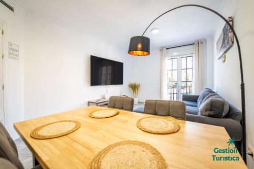 Apartamento Moderno En Huelva Centro Con Parking - Huelva