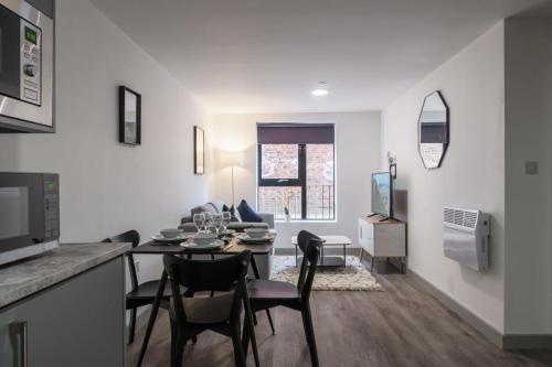 Contemporary 1 Bed Apartment In Liverpool Centre - Liverpool