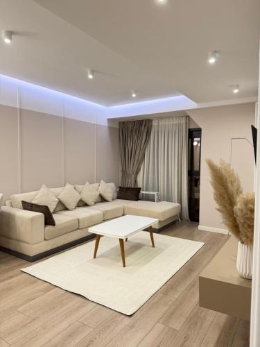 Luxury Apartment 7 At Square 21 Tirana - Tirana