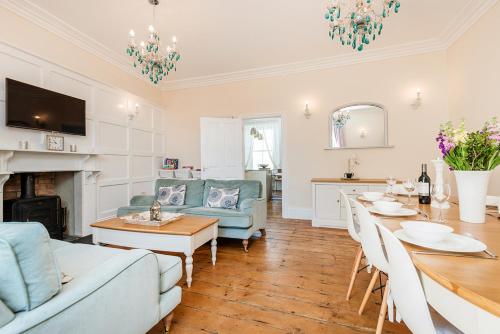 Lantern House - Tenby
