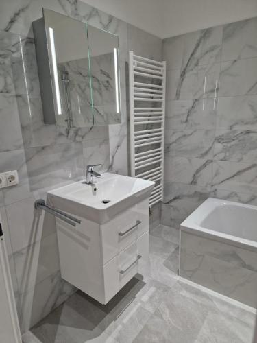 Apartament In Innsbruck With 3 Bedrooms - Innsbruck