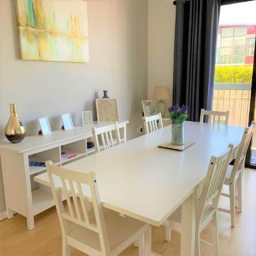 Infinity Cheapside 2 Bed Balcony Apartment - Liverpool central station