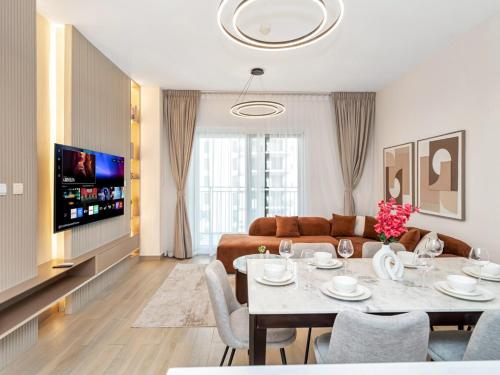 Elite Nest - Lux 2br-gym-pool At Water's Edge - Yas Island - Abu Dhabi
