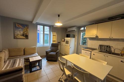 Peaceful Stay In Trouville Close To The Beach - Deauville