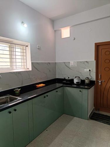 Basic 2 Bhk Near Microsoft, Gachibowli - Hyderabad