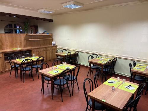 Hotel Cafe Des Cours - Puy-de-Dôme