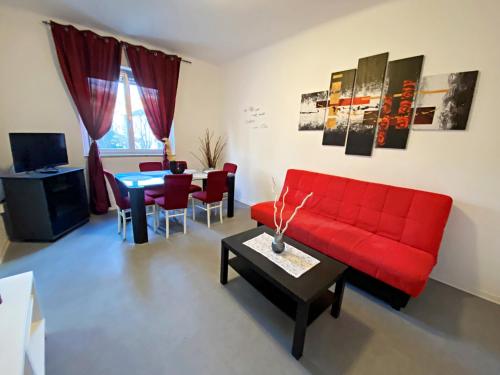 Giulia Home Appartamento Per 6 Persone - Monfalcone