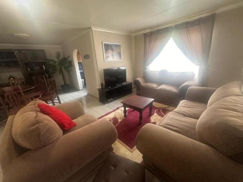 The Lake Villa - Benoni