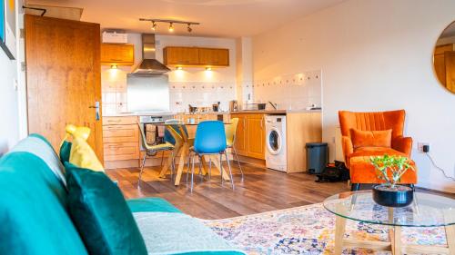 Modern 2br 2bath Apt Cardiff Bay Parking - Cardiff