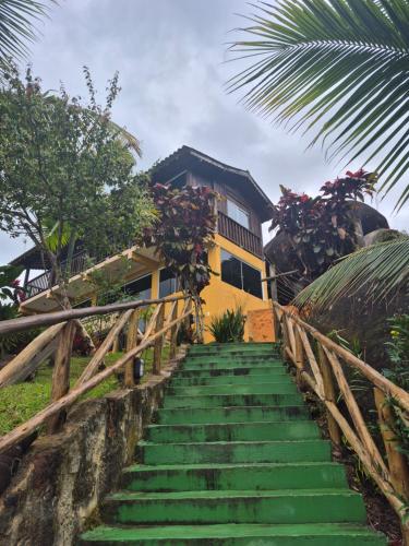 Chale Tupi Da Pedra - Trindade