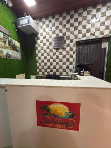 Hotel Sunroop - Mumbai