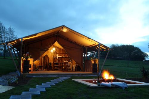 Raglan Rural Retreats - Rimu Tent - Raglan
