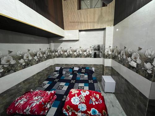 Guru Nanak Dev Ji Yatri Niwas Amritsar - Amritsar