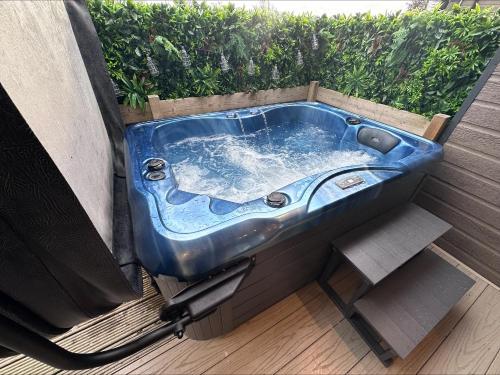 Self-catering Lodge With Hot Tub - Inverness