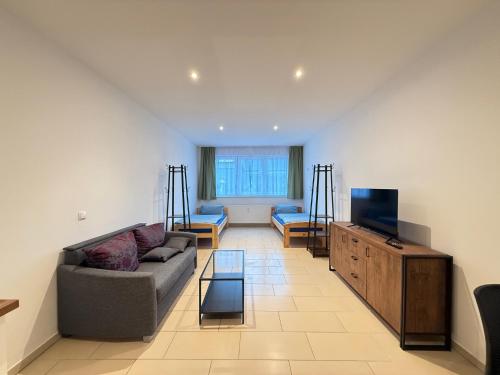 City Apartment Bonn Nord Mit Stellplatz - Neu - Alfter